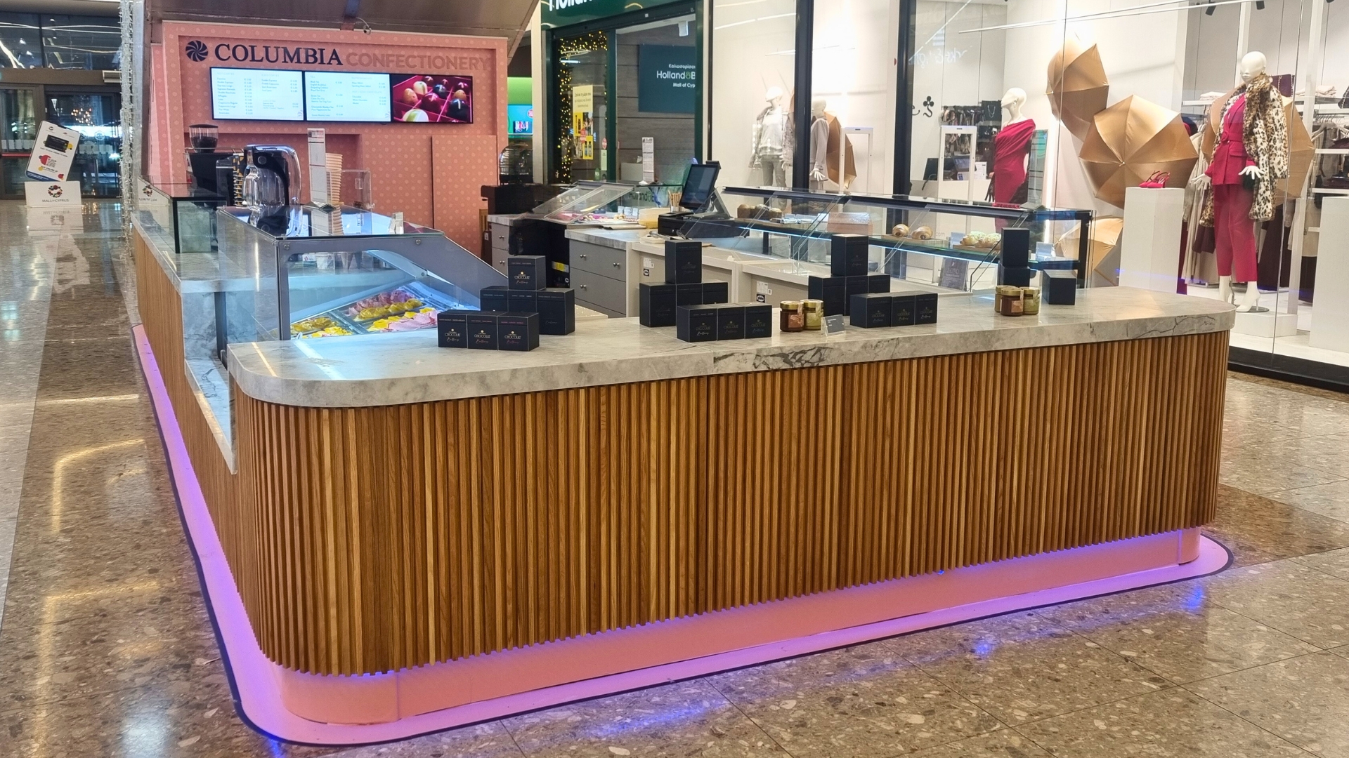Columbia Confectionery Opens First Nicosia Location at Mall of Cyprus